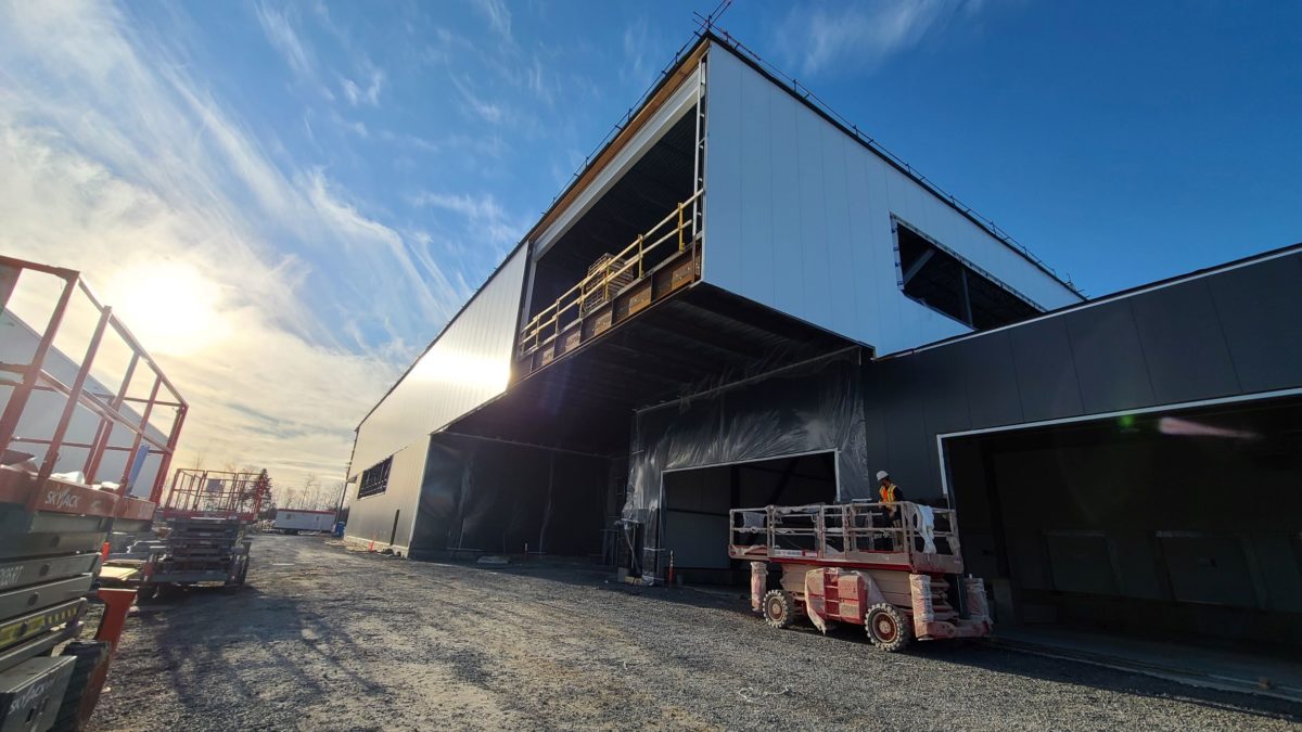 Design – construction of a distribution center – Lainco